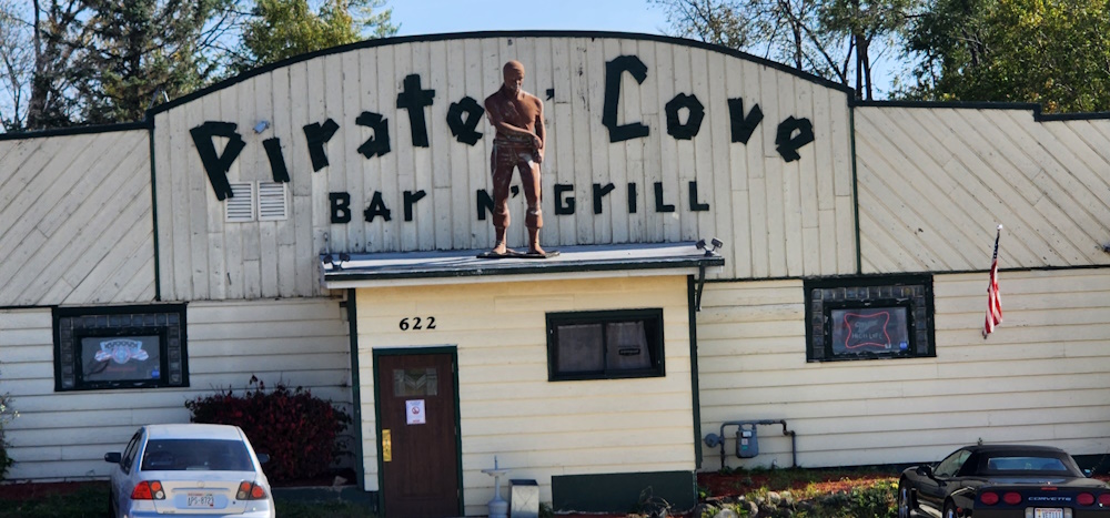 New State Trunk Tour Podcast hits Wisconsin Dive Bars with Jared Schutz ...